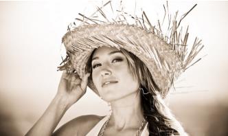 Buy Tickets to Anuhea in Honolulu