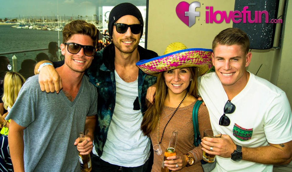 Sunday Funday Sunset Party Tickets 11/27/16